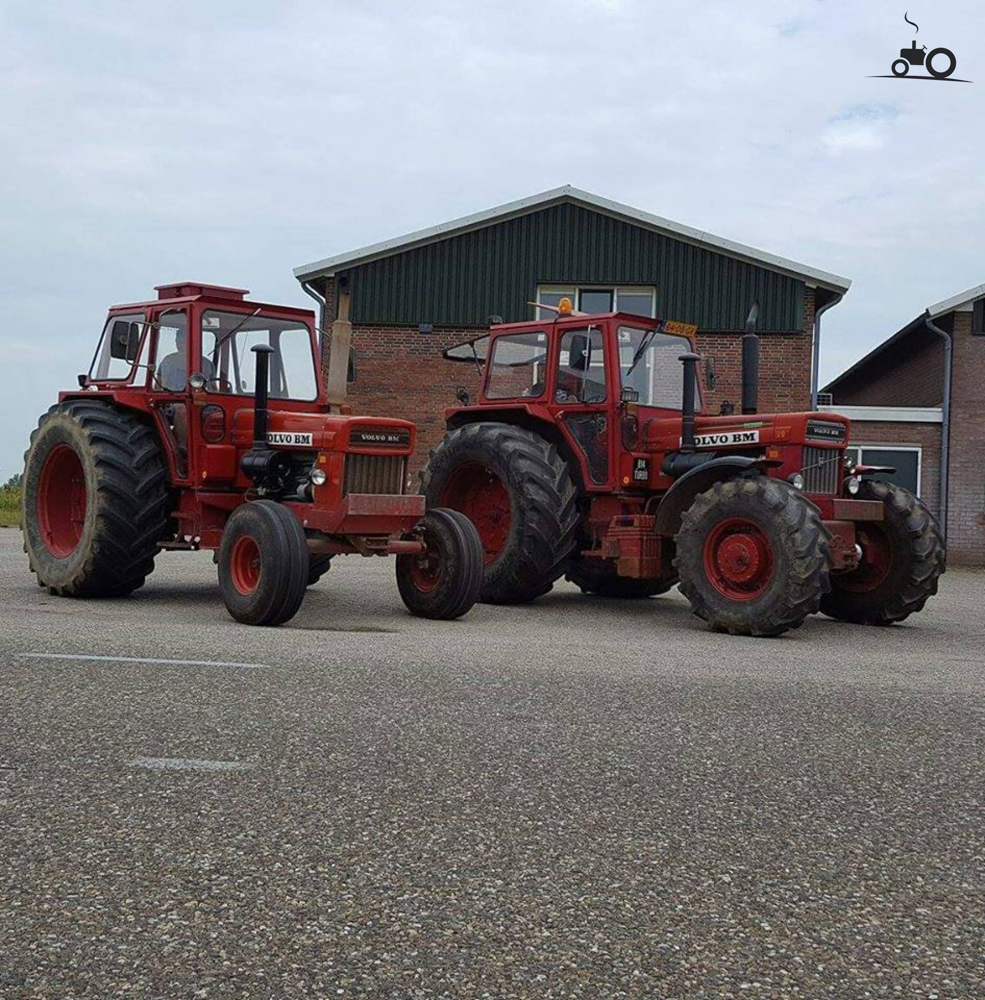 Foto Volvo BM 810 #1202318