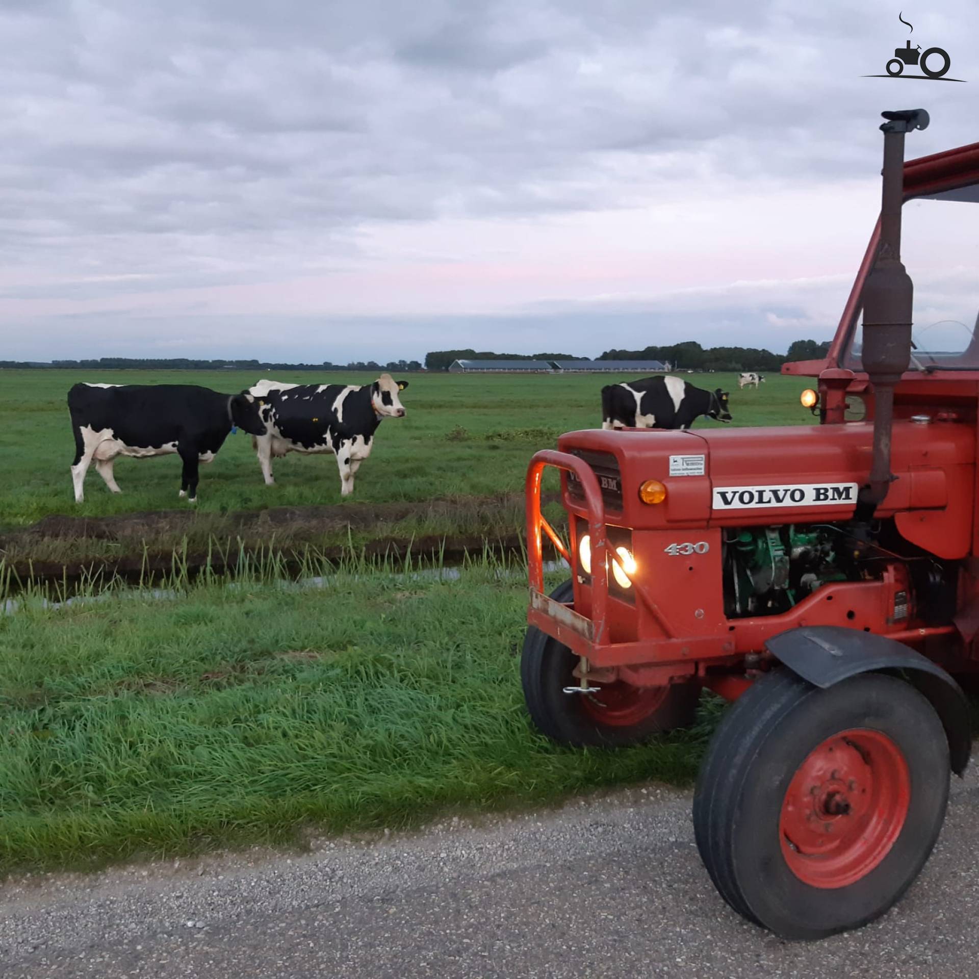 Foto Volvo BM 430 #1251169