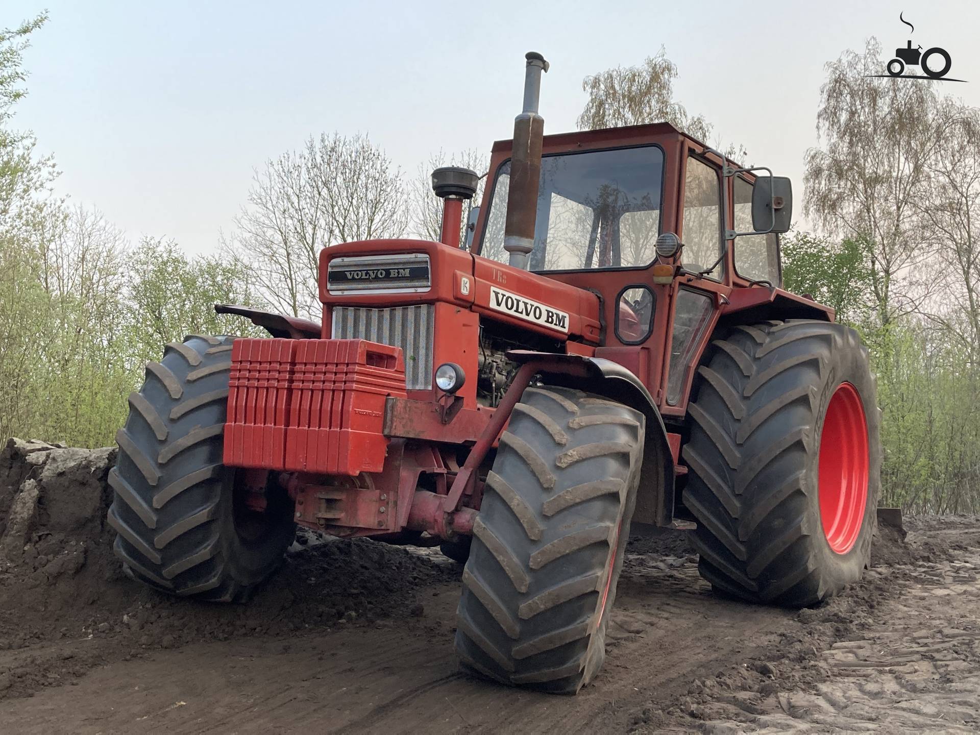 Foto Volvo BM 814 #1412856