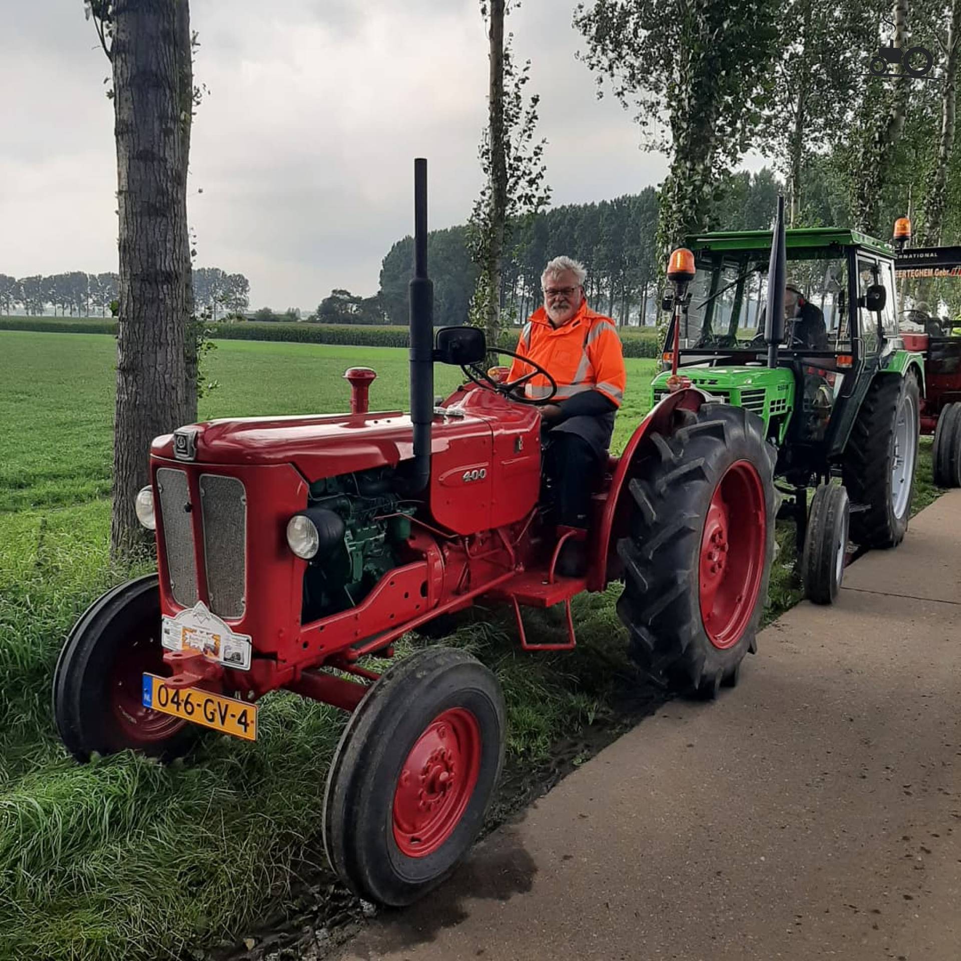 Foto Volvo BM 400 #1432502