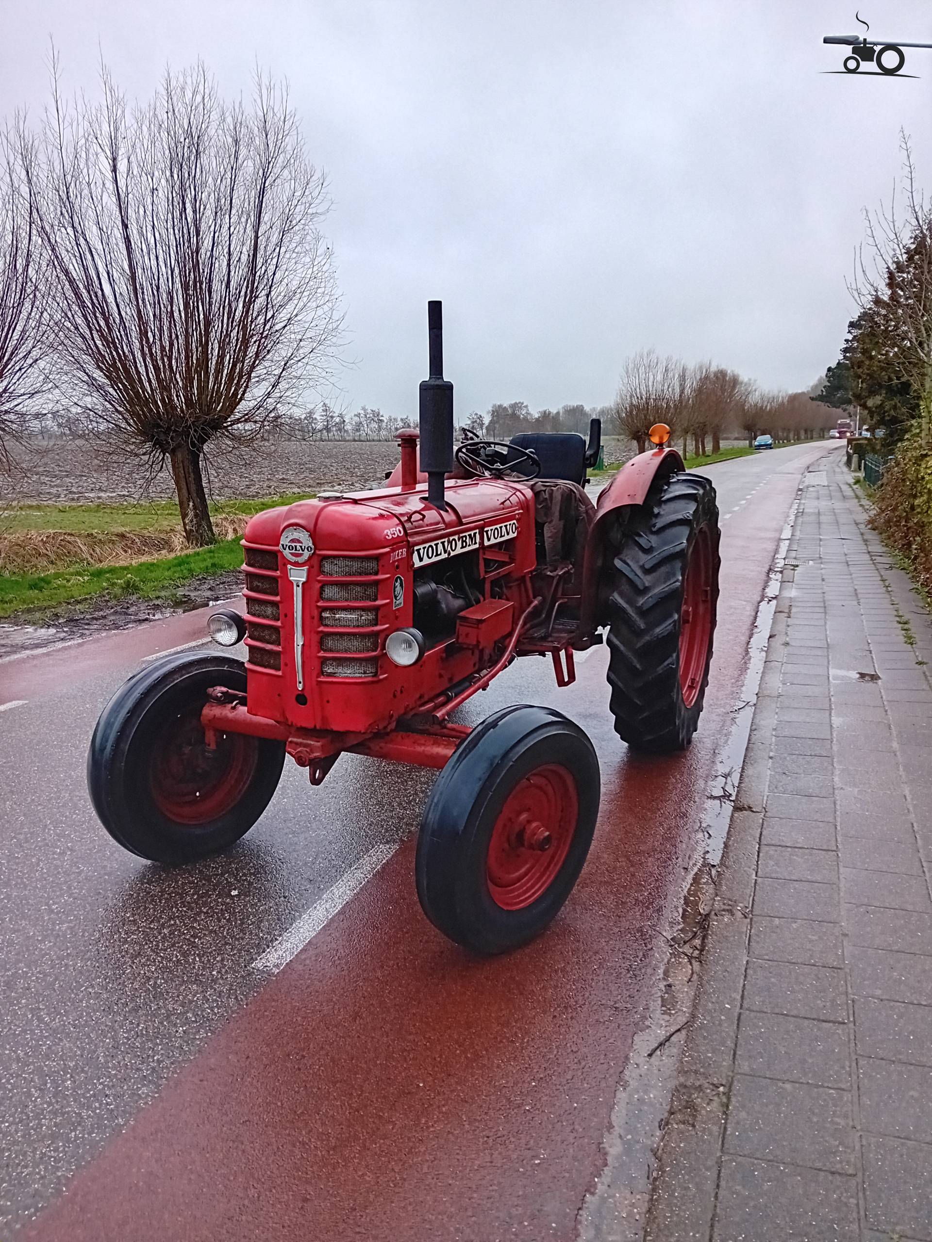Foto Volvo BM 350 #1558915