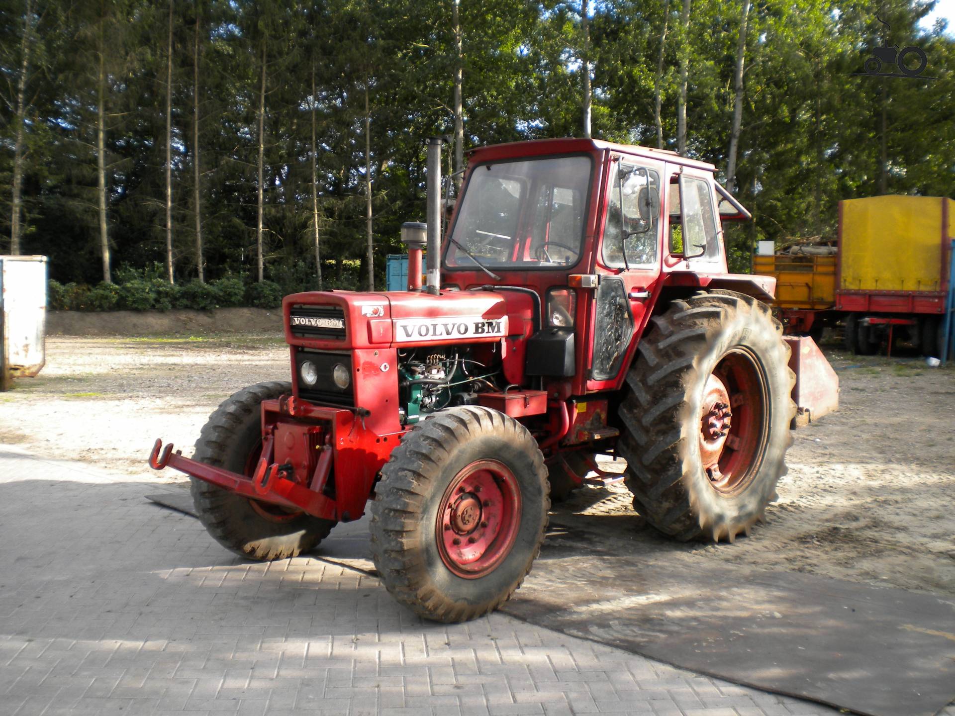 Foto Volvo BM 650 #273738