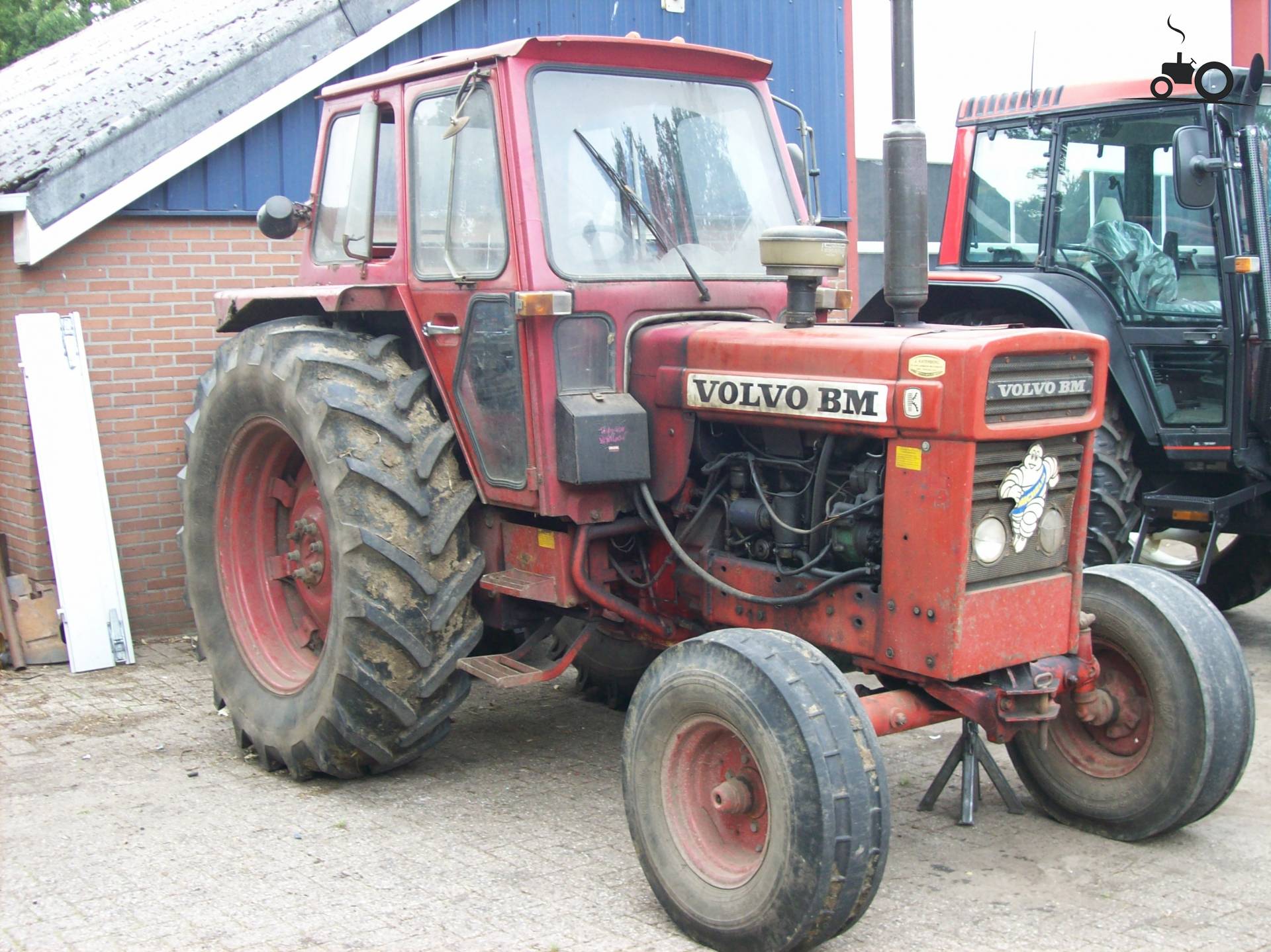 Foto Volvo BM 650 #390875