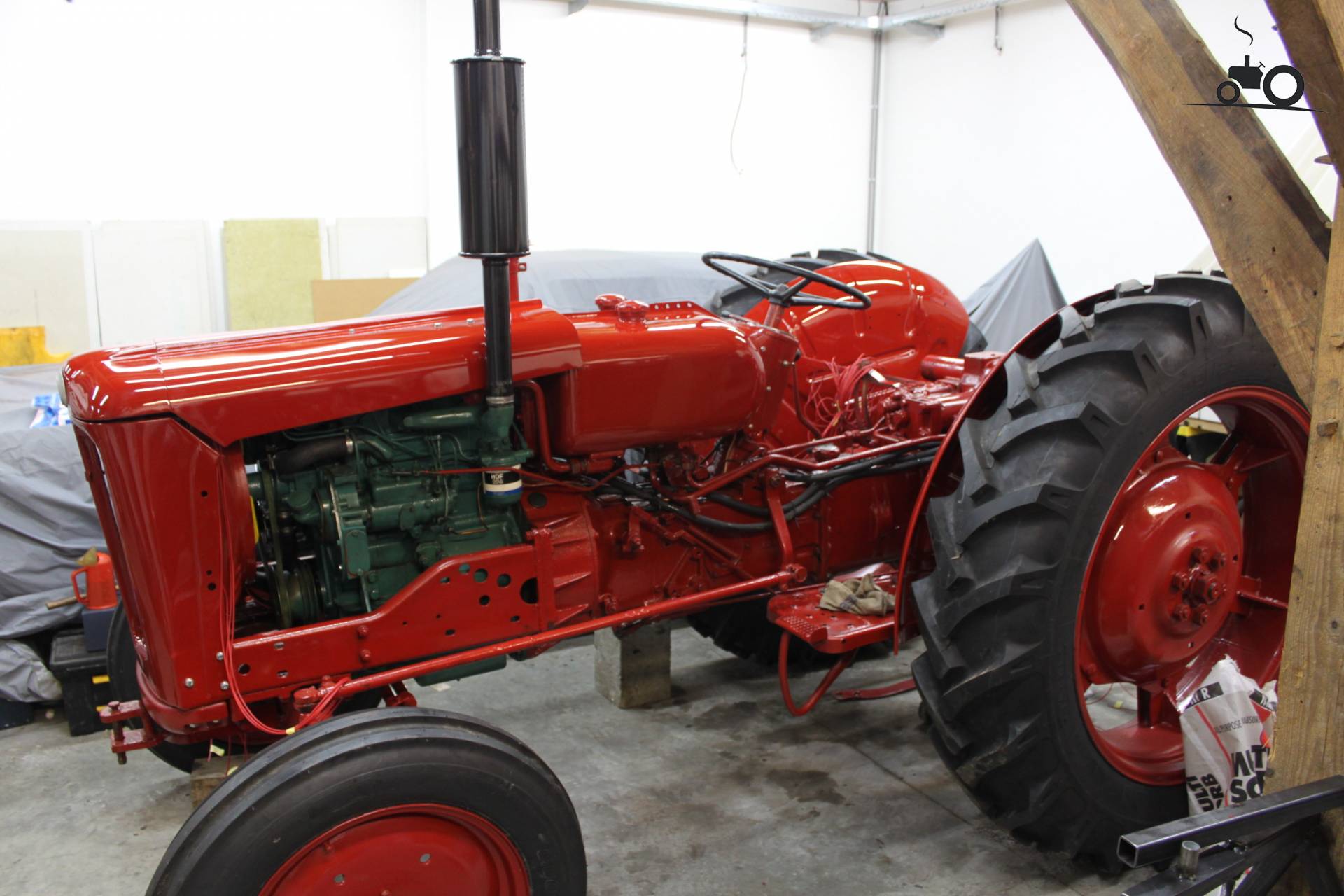 Foto Volvo BM 320 #432954