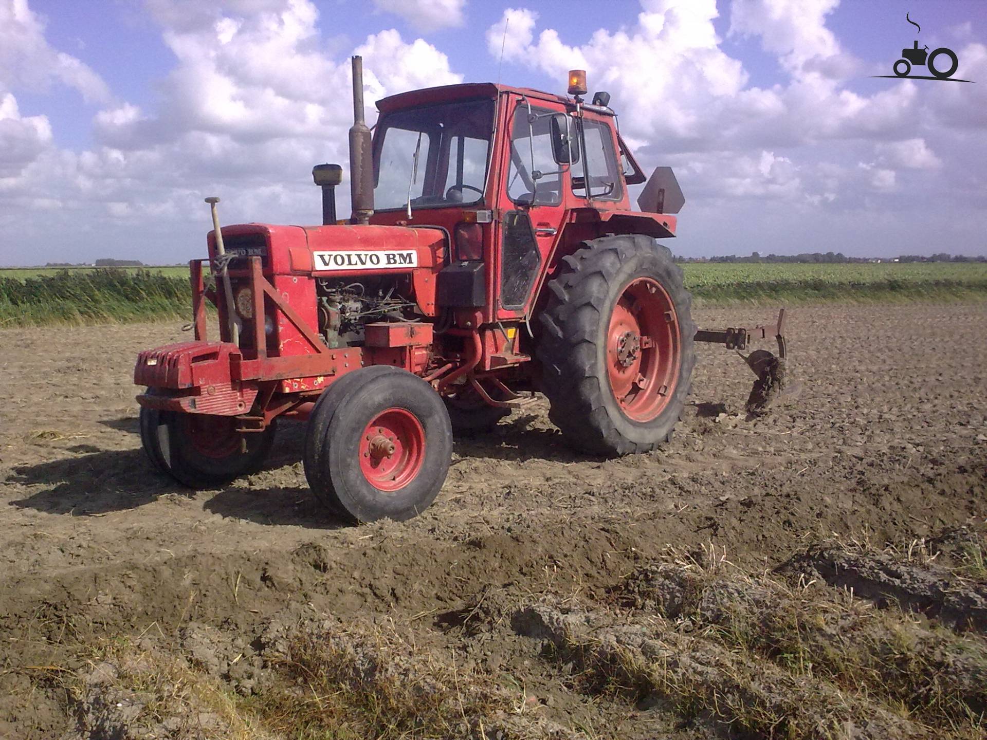 Foto Volvo BM 650 #473400