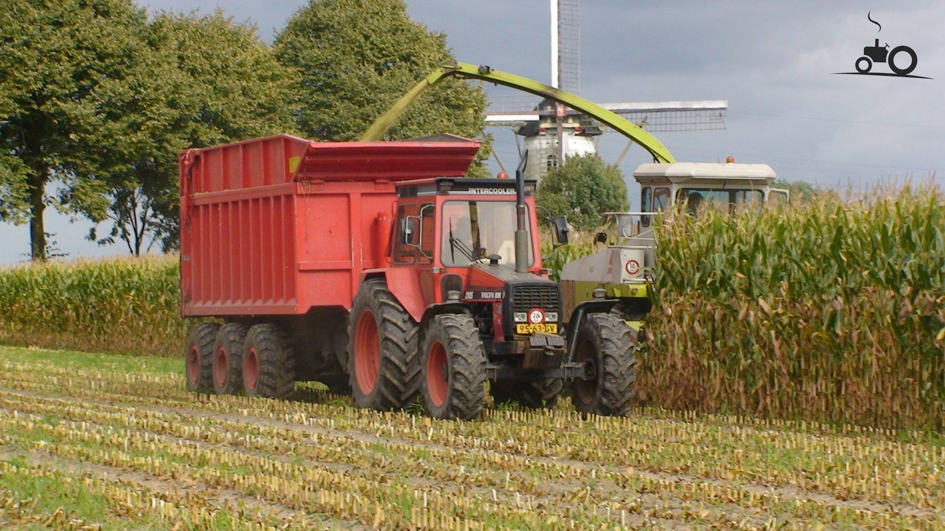 Foto Valmet 2105 #887619