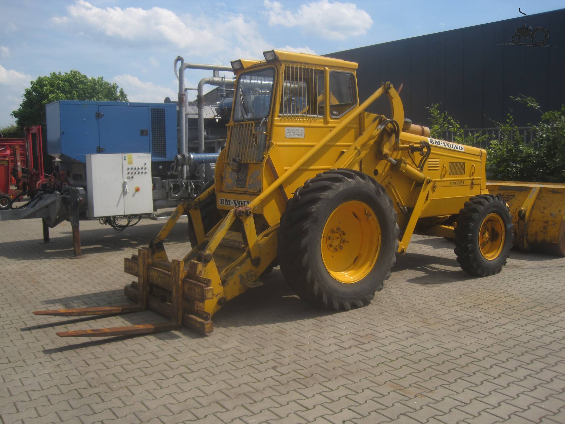 Foto Volvo BM LM 621 #930766