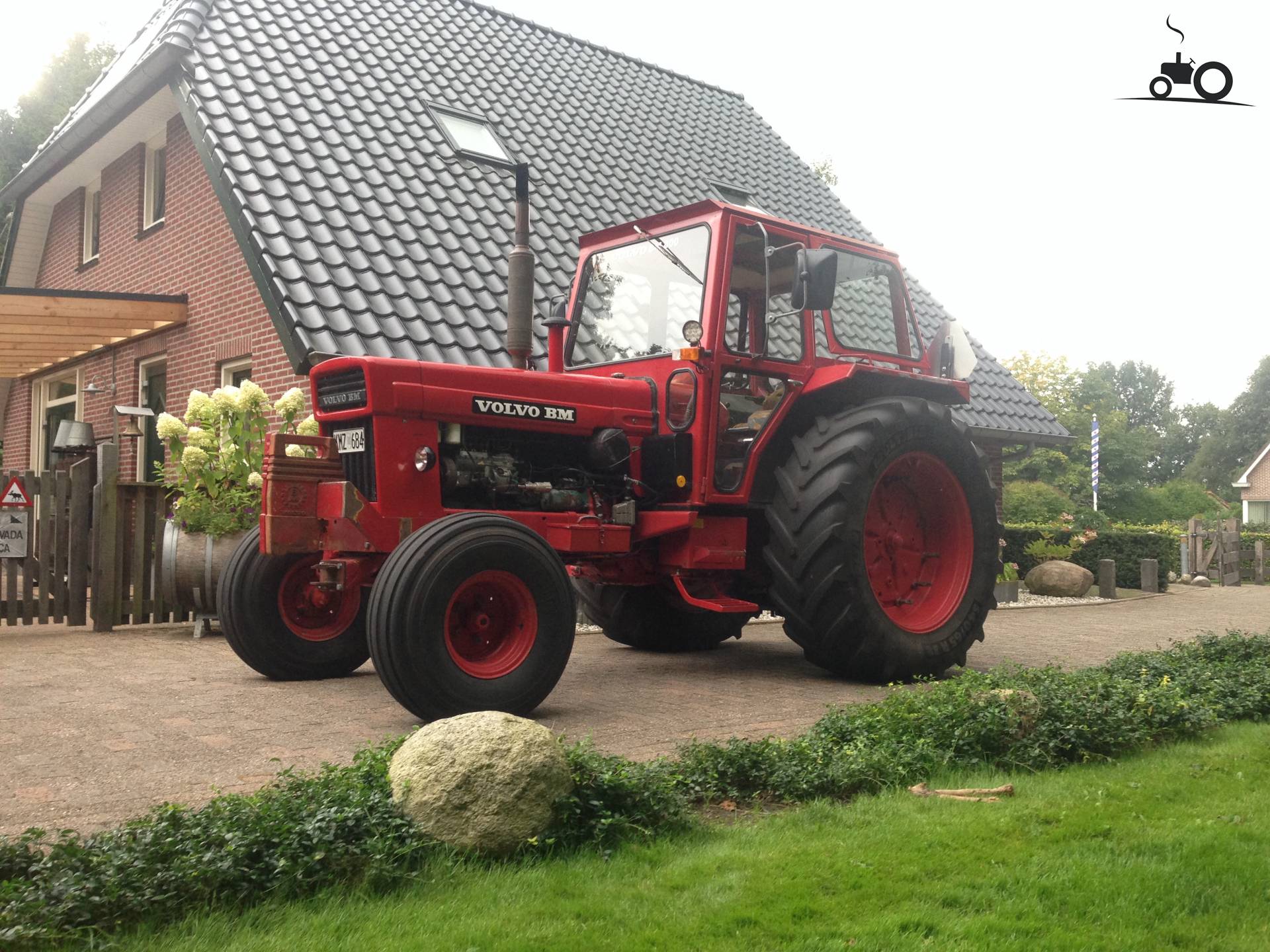 Foto Volvo BM 800 #980859