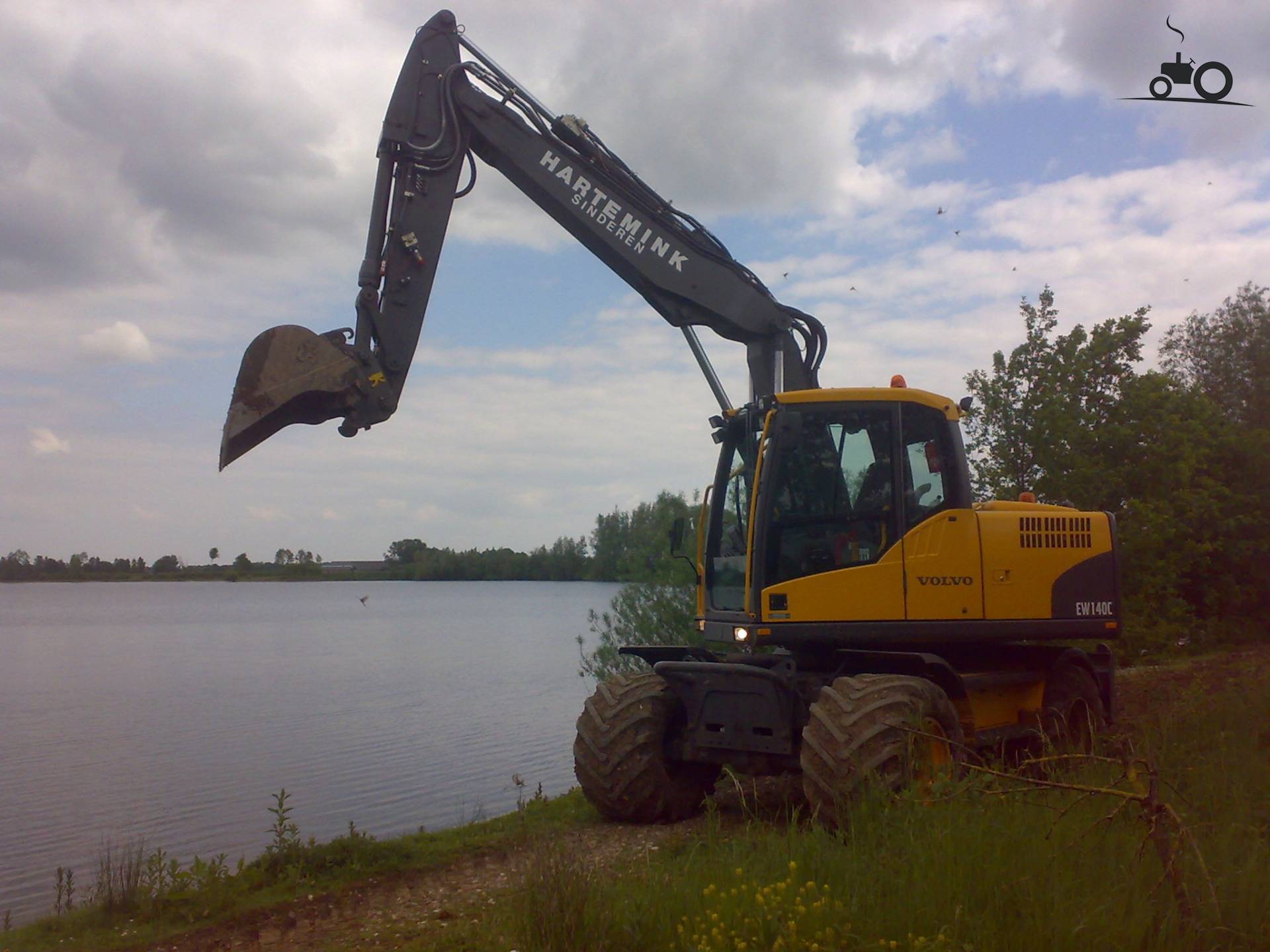 Foto Volvo EW 140C #129151