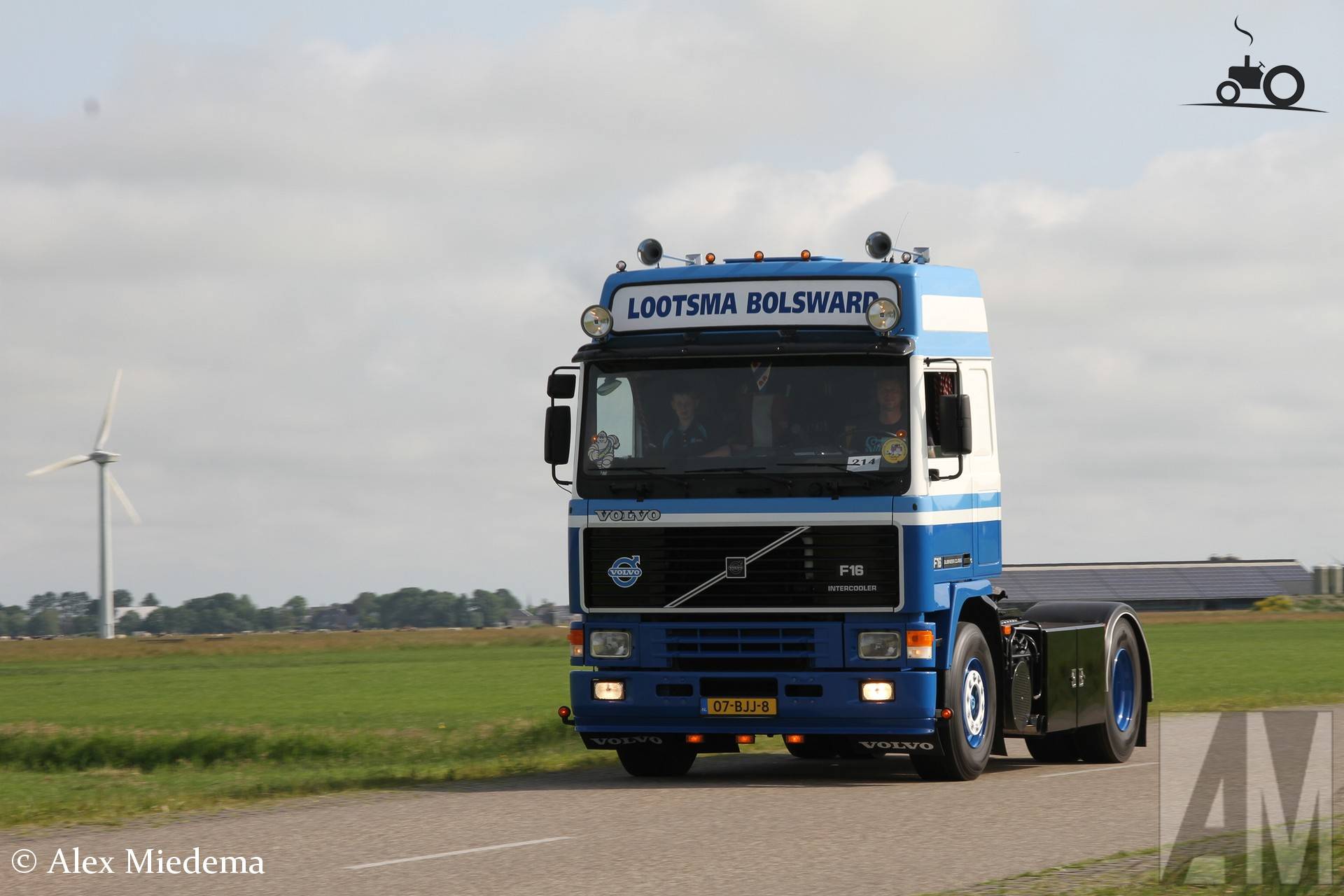 Foto Volvo F16 van Transport- en Opslagbedrijf A. Lootsma B.V.