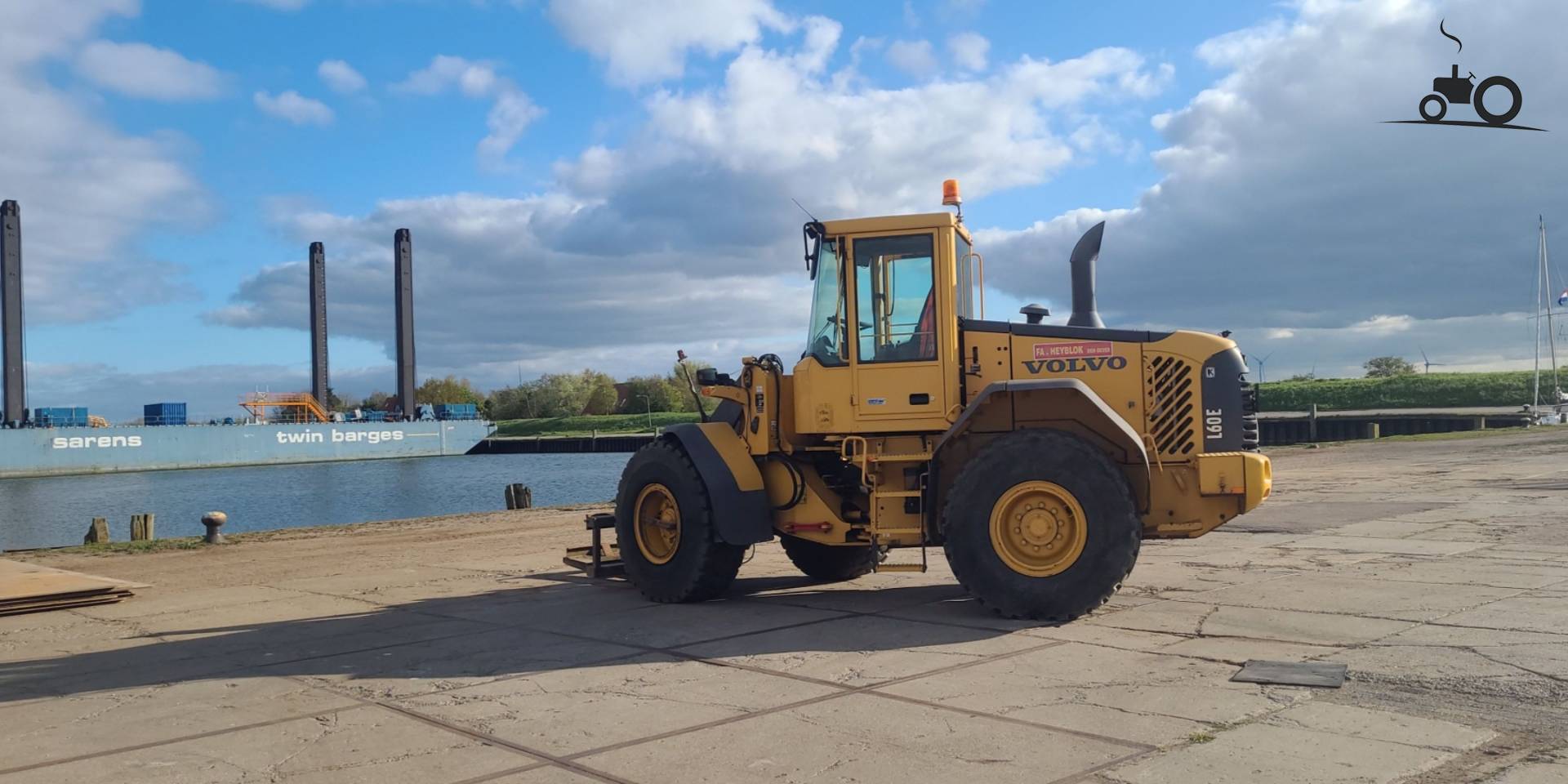 Foto Volvo L60E #1539448