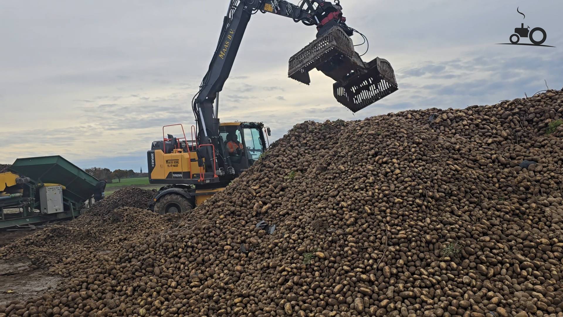 Foto Volvo EW 160C #1597261