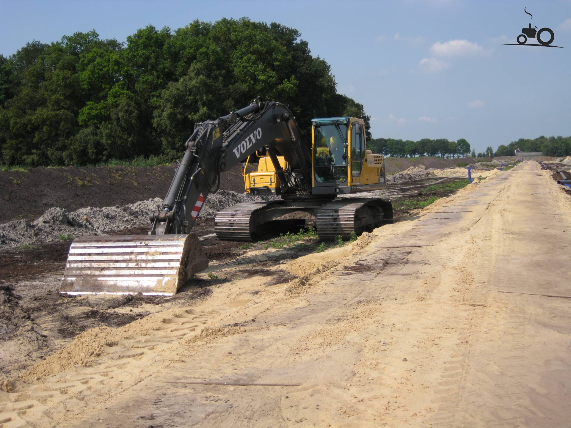 Foto Volvo EC 240 #246548