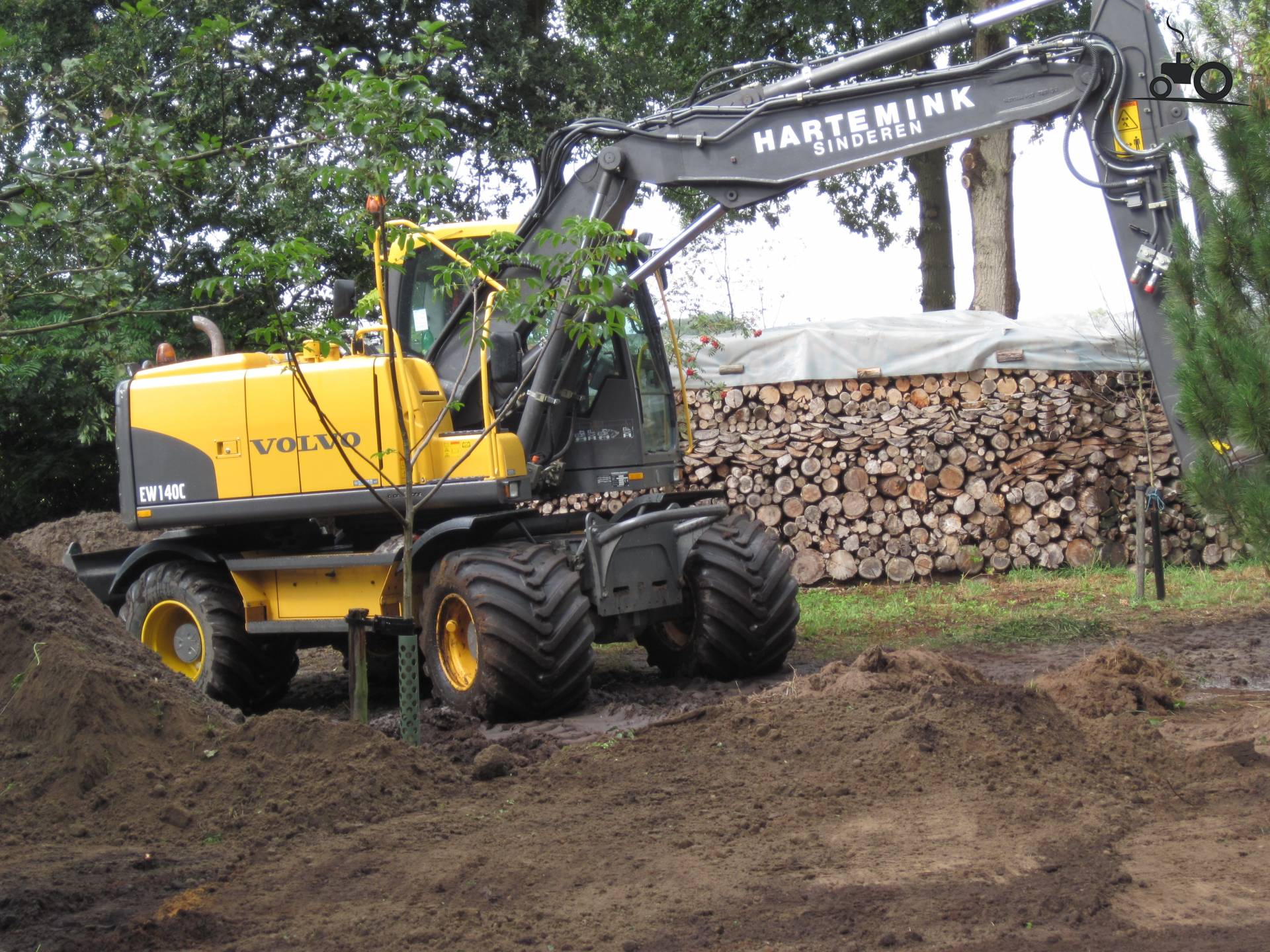 Foto Volvo EW 140C #269431