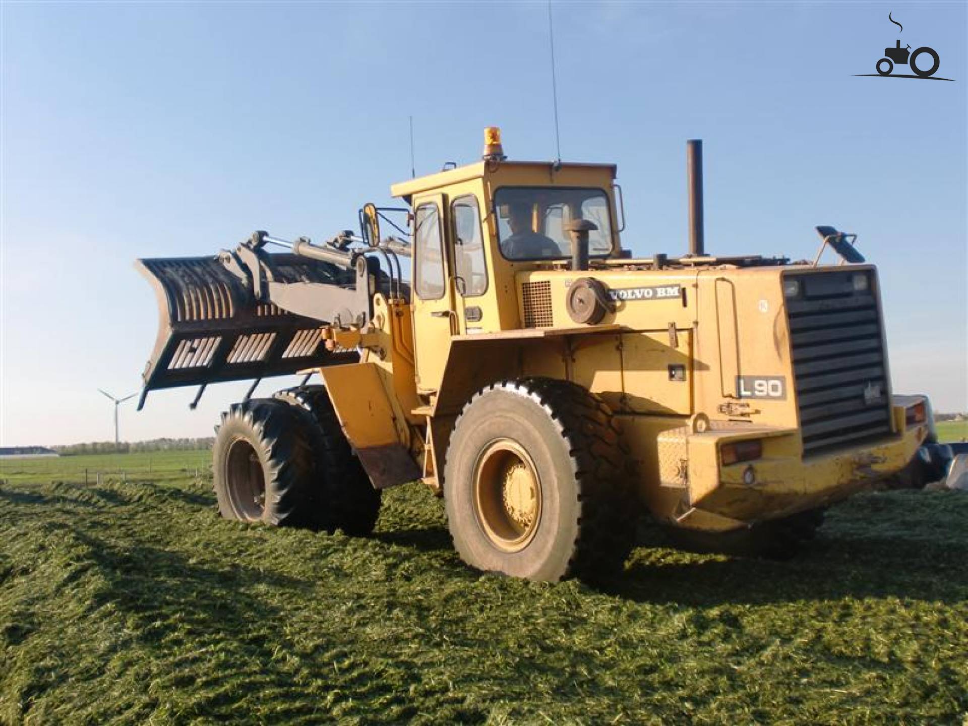 Volvo L90 - Deutschland - Traktor foto #354410