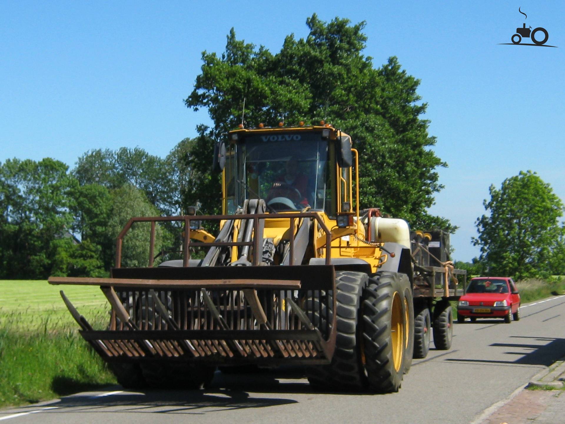 Foto Volvo L90E #369189