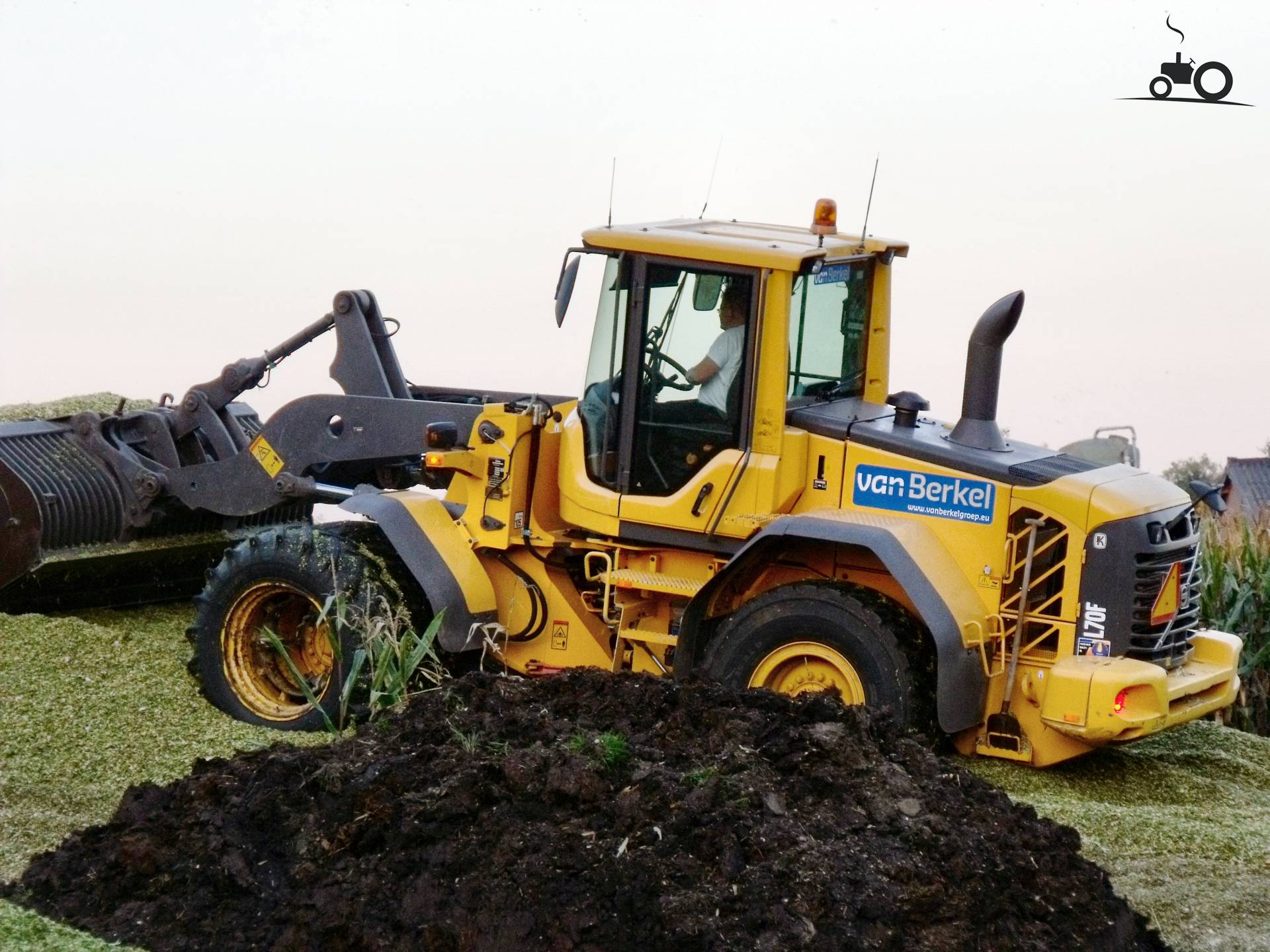 Foto Volvo L70F #409882