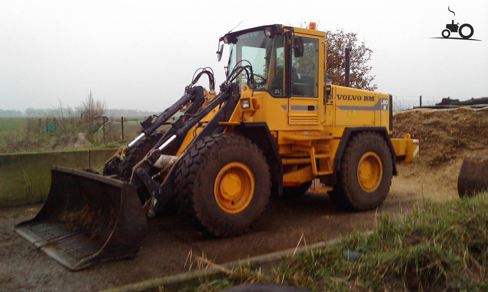Volvo l90B