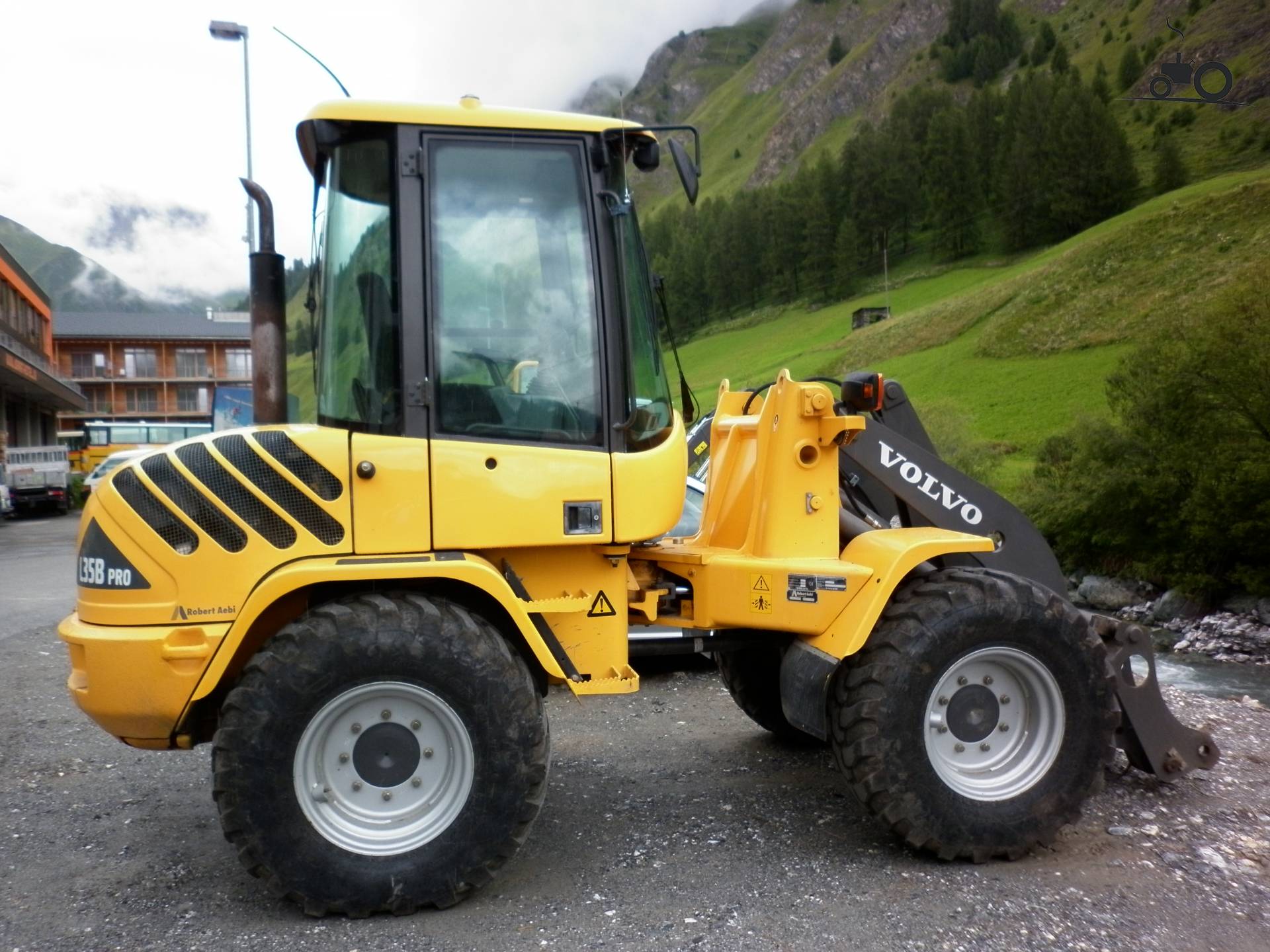 Foto Volvo L35B #519068