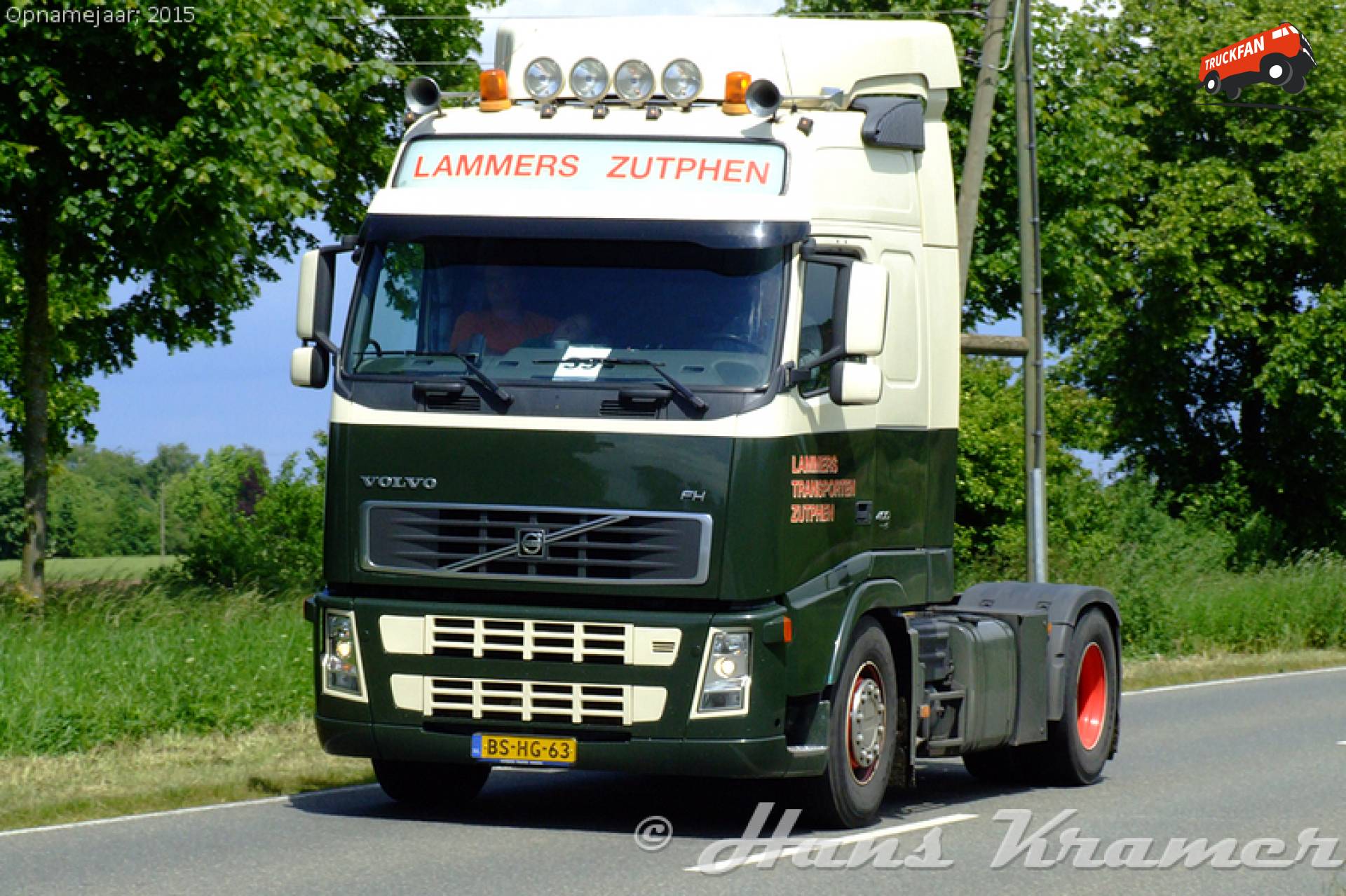 Foto Volvo FH 2nd gen van H. Lammers verhuizingen en transporten