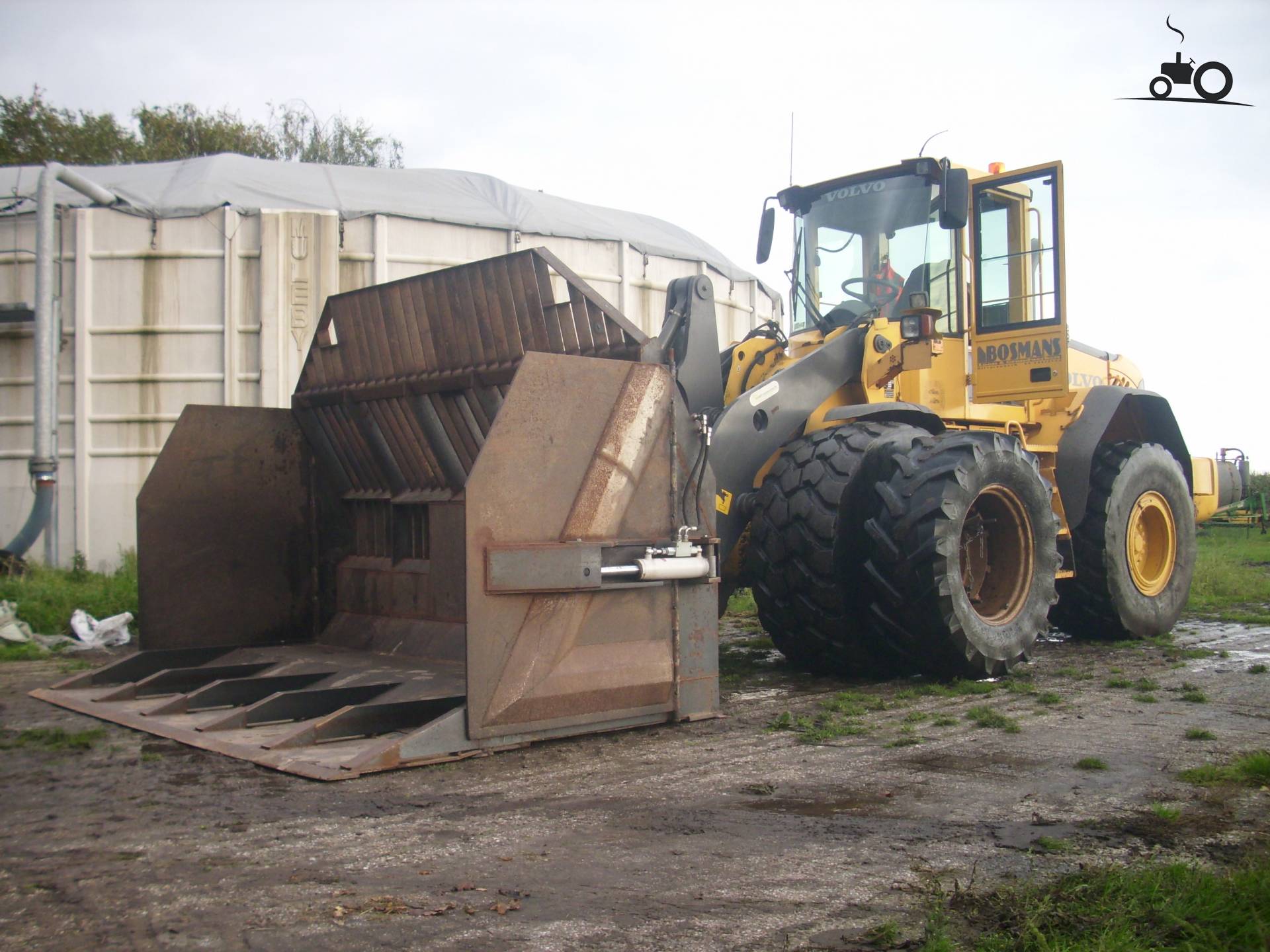 Foto Volvo L90E van Bosmans Hilvarenbeek