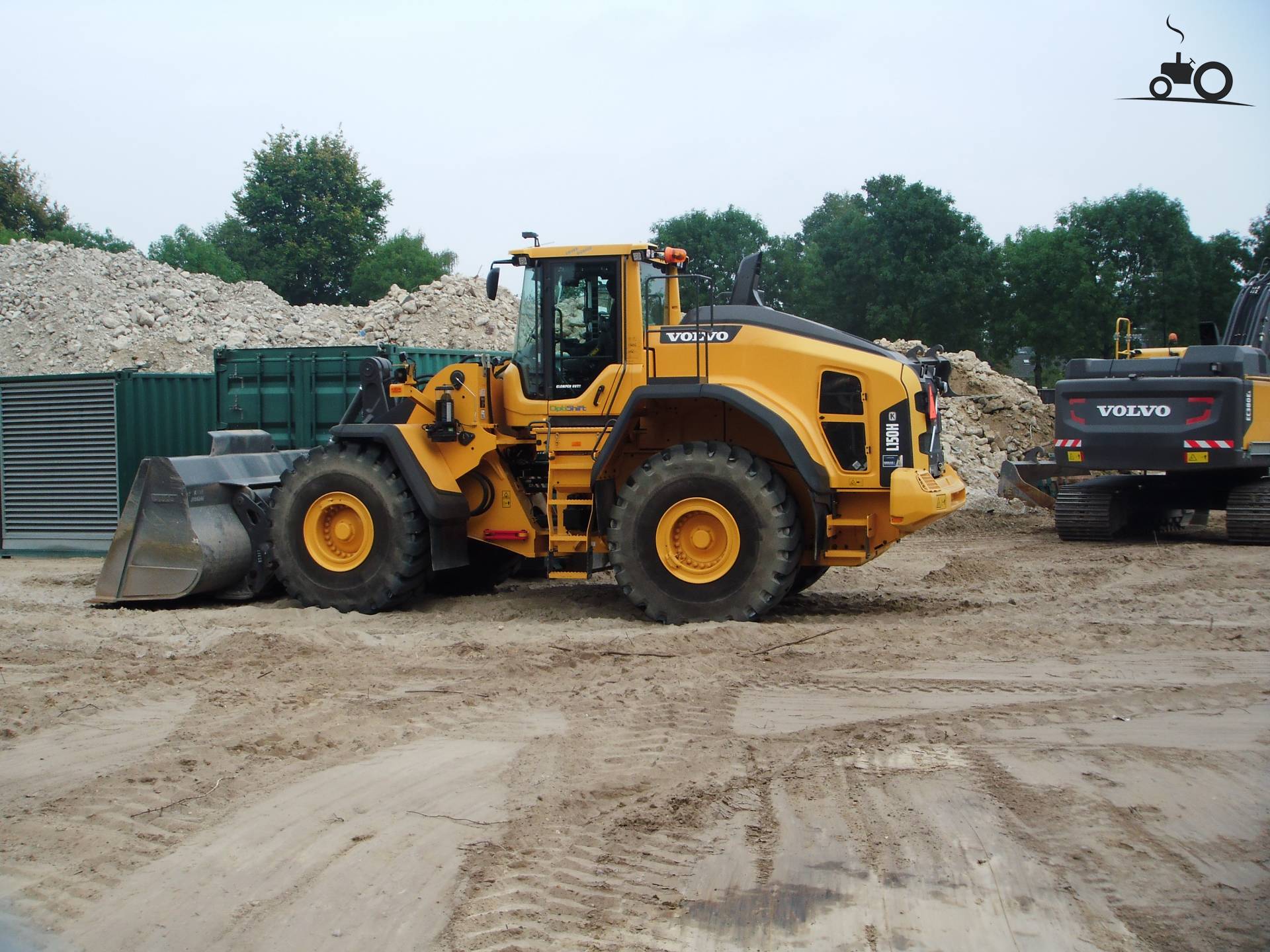 Volvo L150H - United Kingdom - Tractor picture #872349