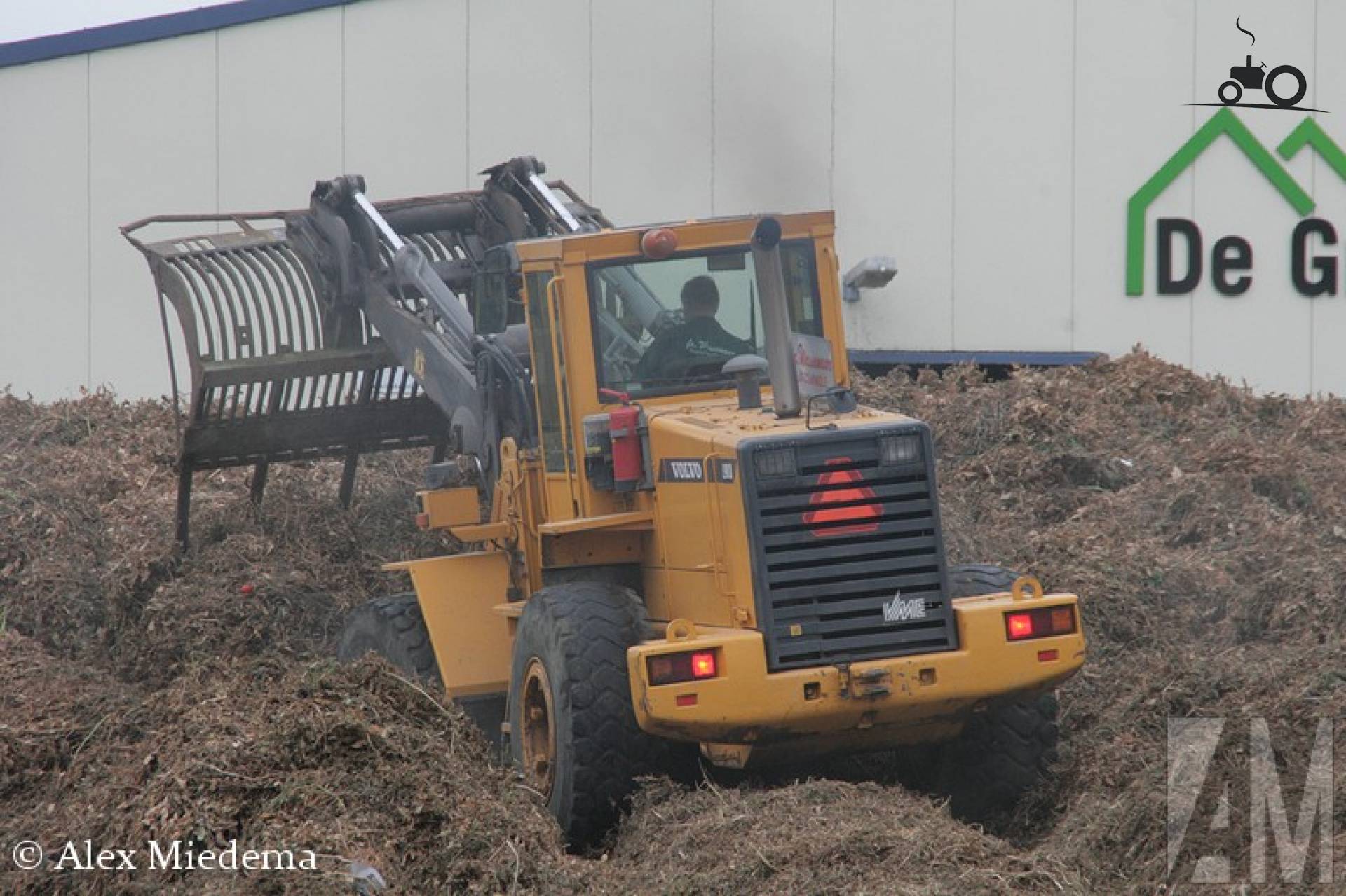 Volvo L90D - Laatste Updates, Foto's & Video's - Pagina 1
