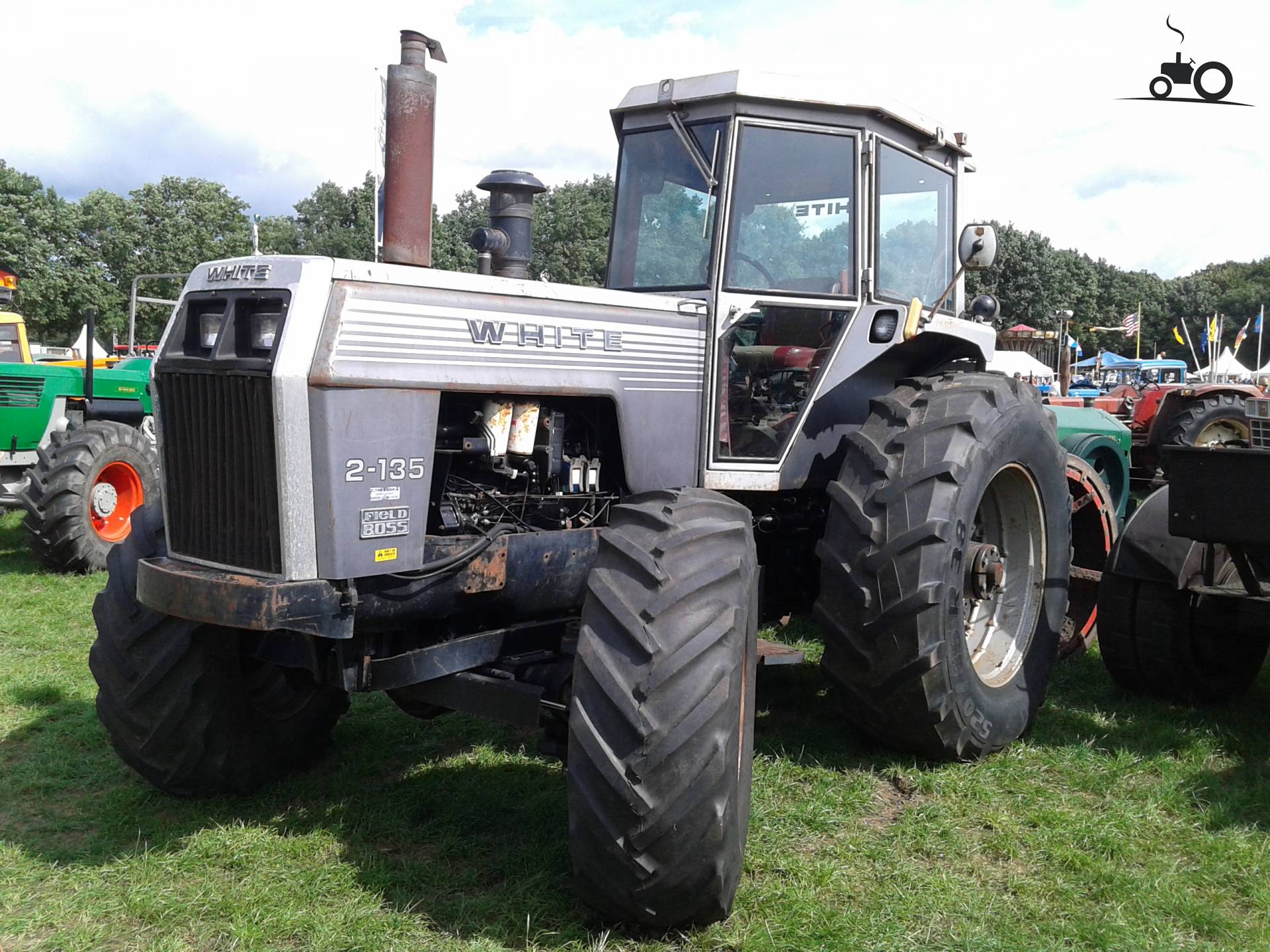 White Field Boss 2-135 - Recente updates
