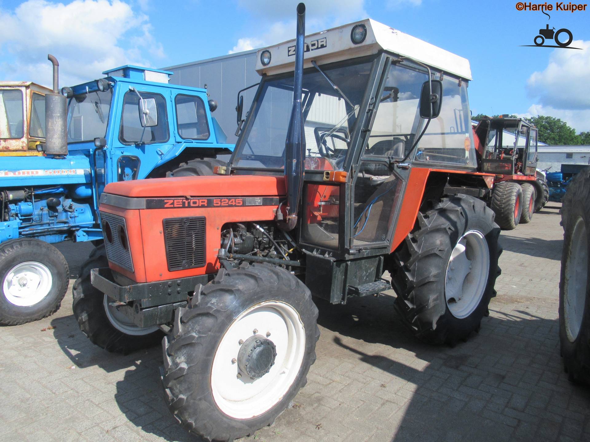 Zetor 5245 Fanclub - Specificaties, Foto's, Reviews & Forum