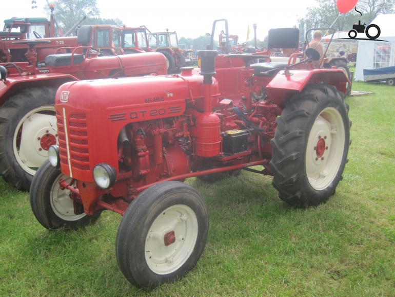 Foto Belarus DT 20 #847076