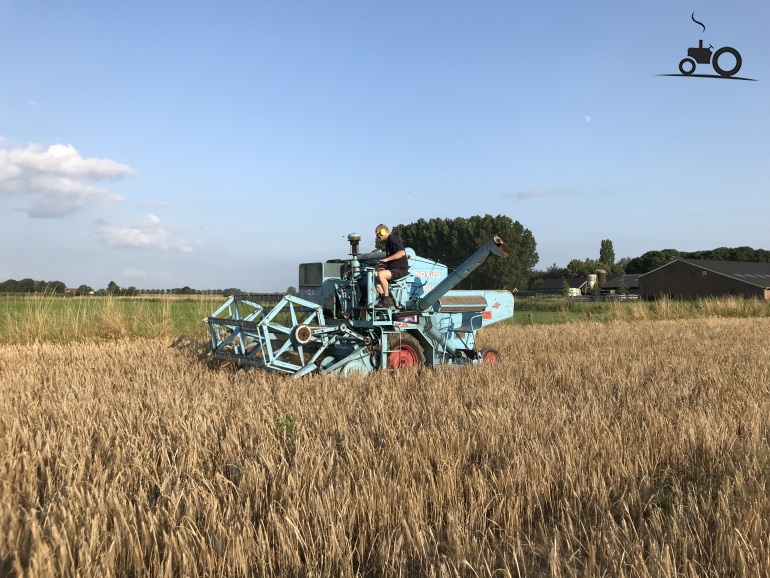 Foto Braud 405 #1431274