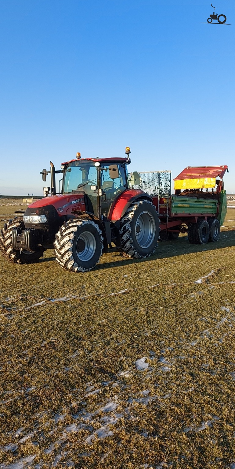 Foto Case IH Farmall 95U Pro #1462840
