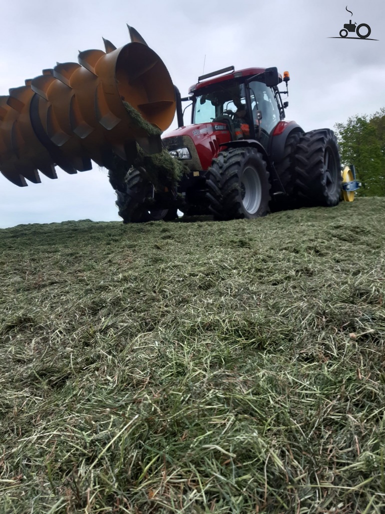 Foto Case IH Maxxum 140 #1471249