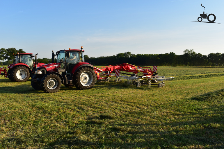 Foto Case IH Farmall 105U #1483846