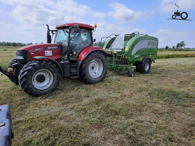 Foto Case IH Maxxum 140 #1625012