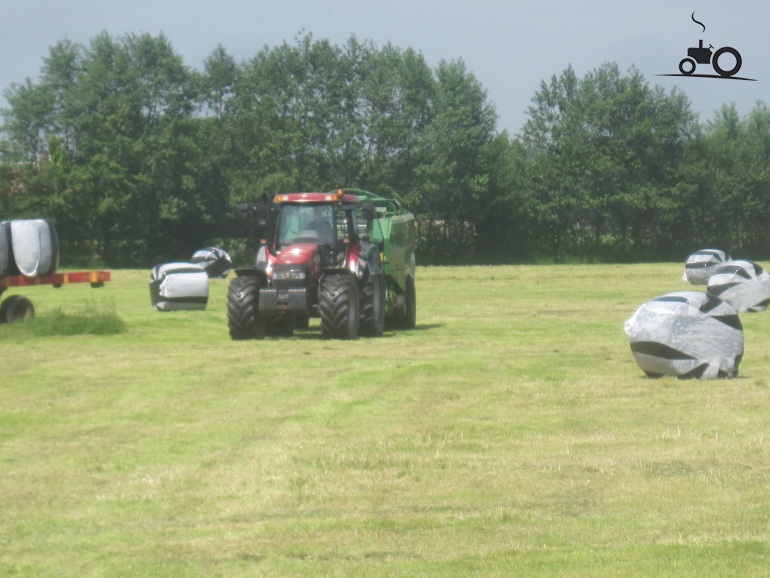 Foto Case IH Maxxum MXM 155 #849913