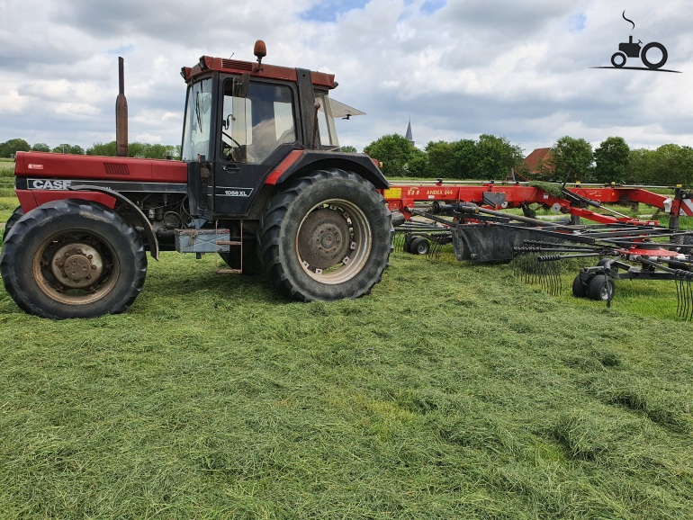 Foto Case International 1056 XL #1352285