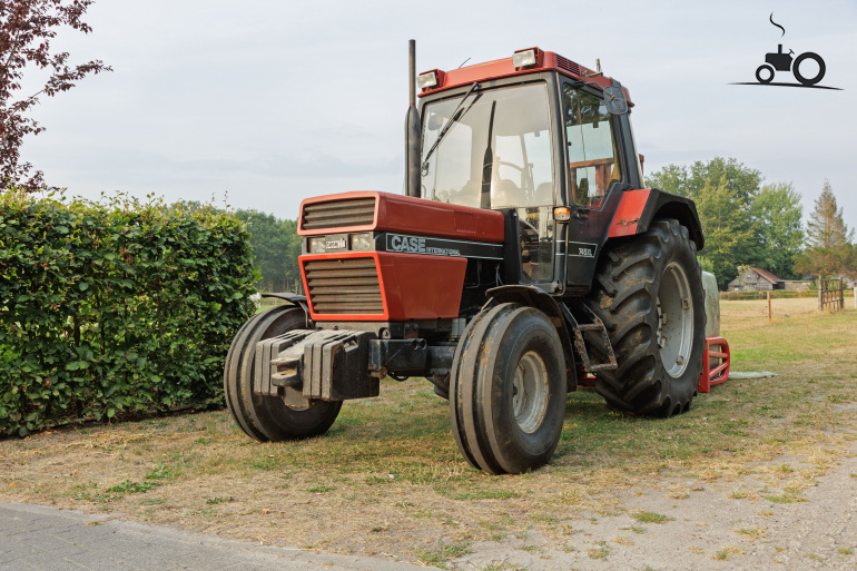 Foto Case International 745 XL #1486235