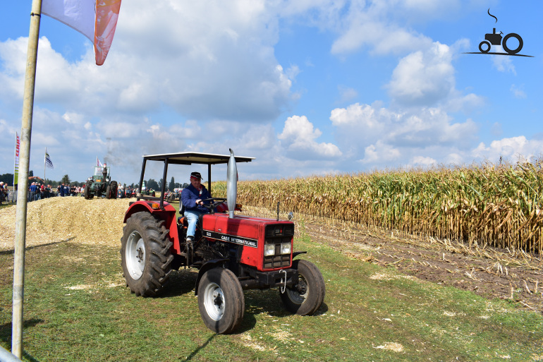 Foto Case International 533 #1491970