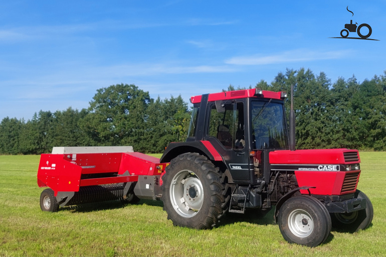 Foto Case International 745 XL #1538218