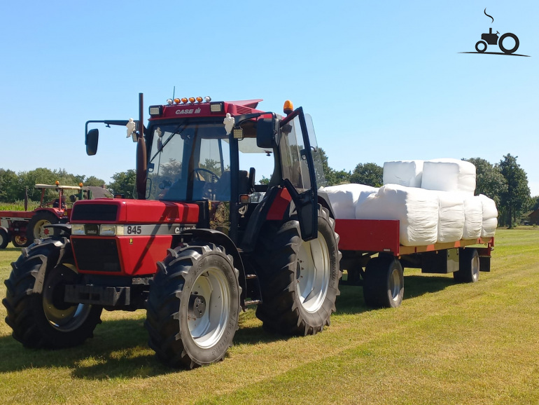 Foto Case International 845 XL Plus #1581587