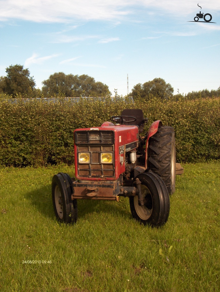 Foto Case International 733 #398458