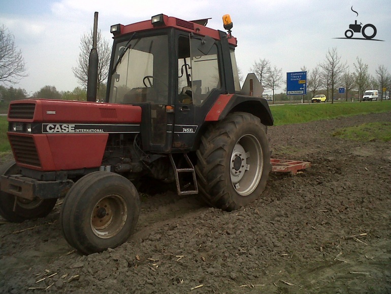 Foto Case International 745 XL #567015