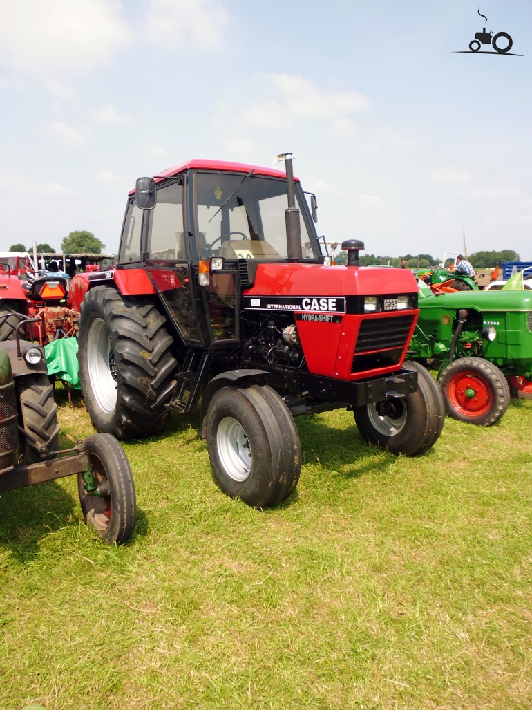 Foto Case International 1394 #776278