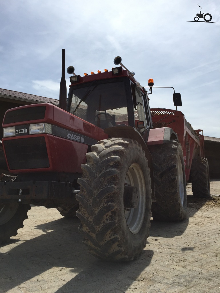Foto Case International 956 XL van Schulteis