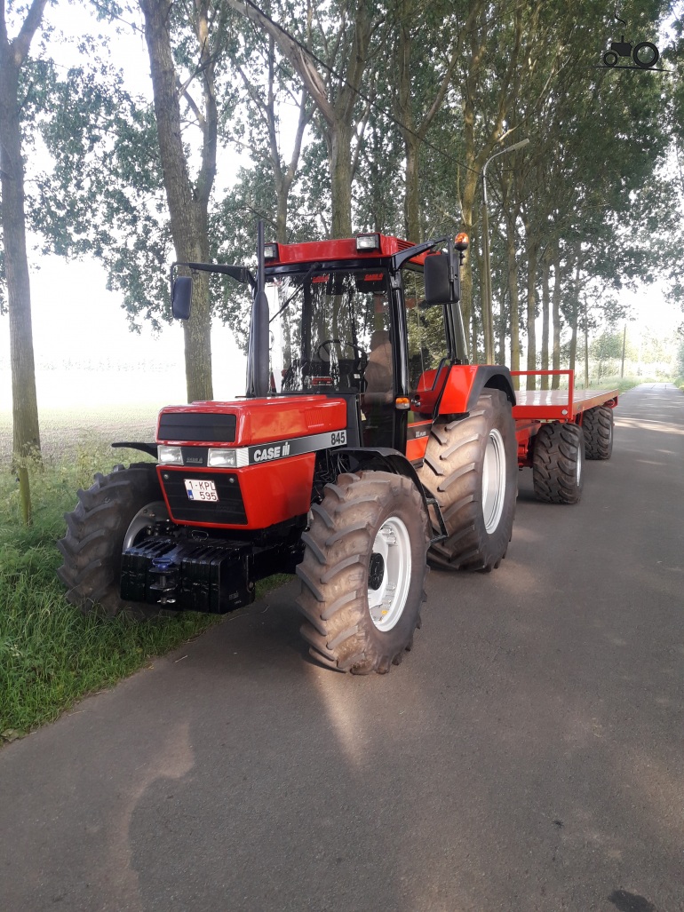 Foto Case International 845 XL Plus #1236138