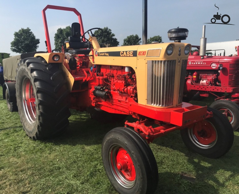 Foto Case 1030 Comfort King #1451600