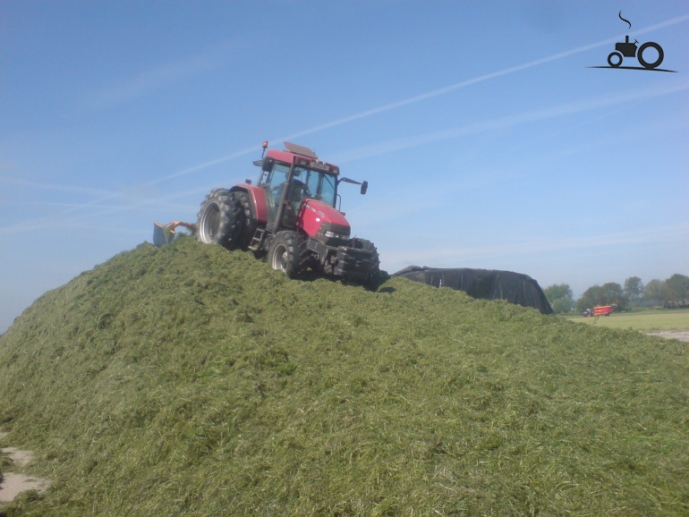 Foto Case MX 100 C #362387