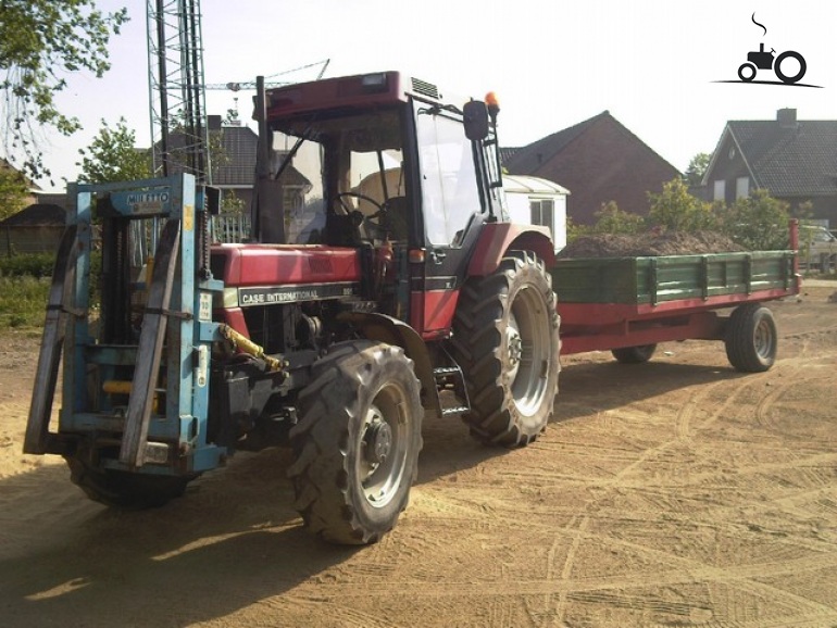 Case International 895 - United Kingdom - Tractor picture #485290