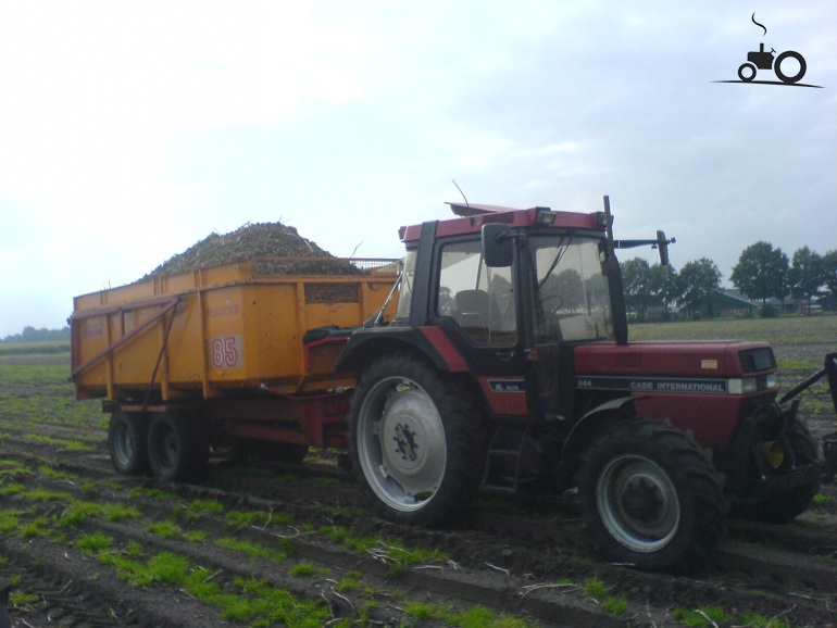 Foto Case International 844 XL Plus #80233